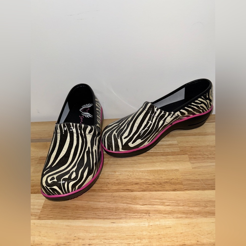 Smitten Zebra Print Slip-Resistant Nursing/Work Clogs… - Gem